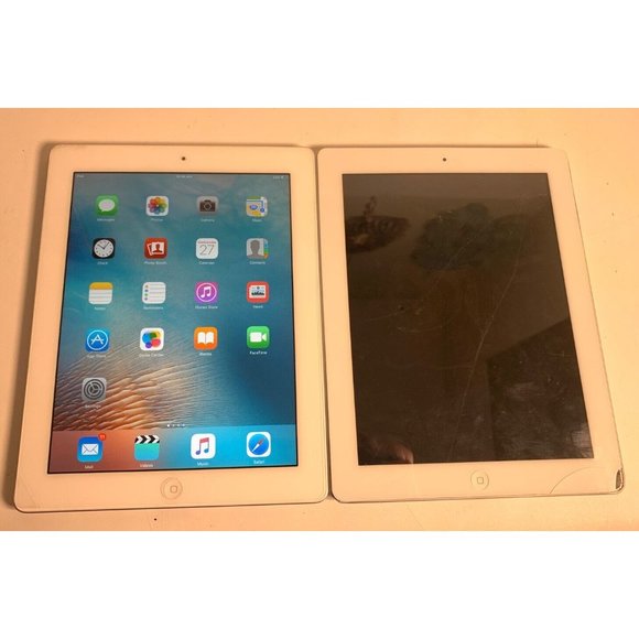 Lot of 2 Apple iPad 2nd Gen WiFi Tablet - Great Condition - www.gruponym.mx